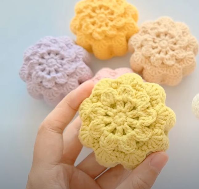 Crochet Autumn Flower Applique - We Love Crochet