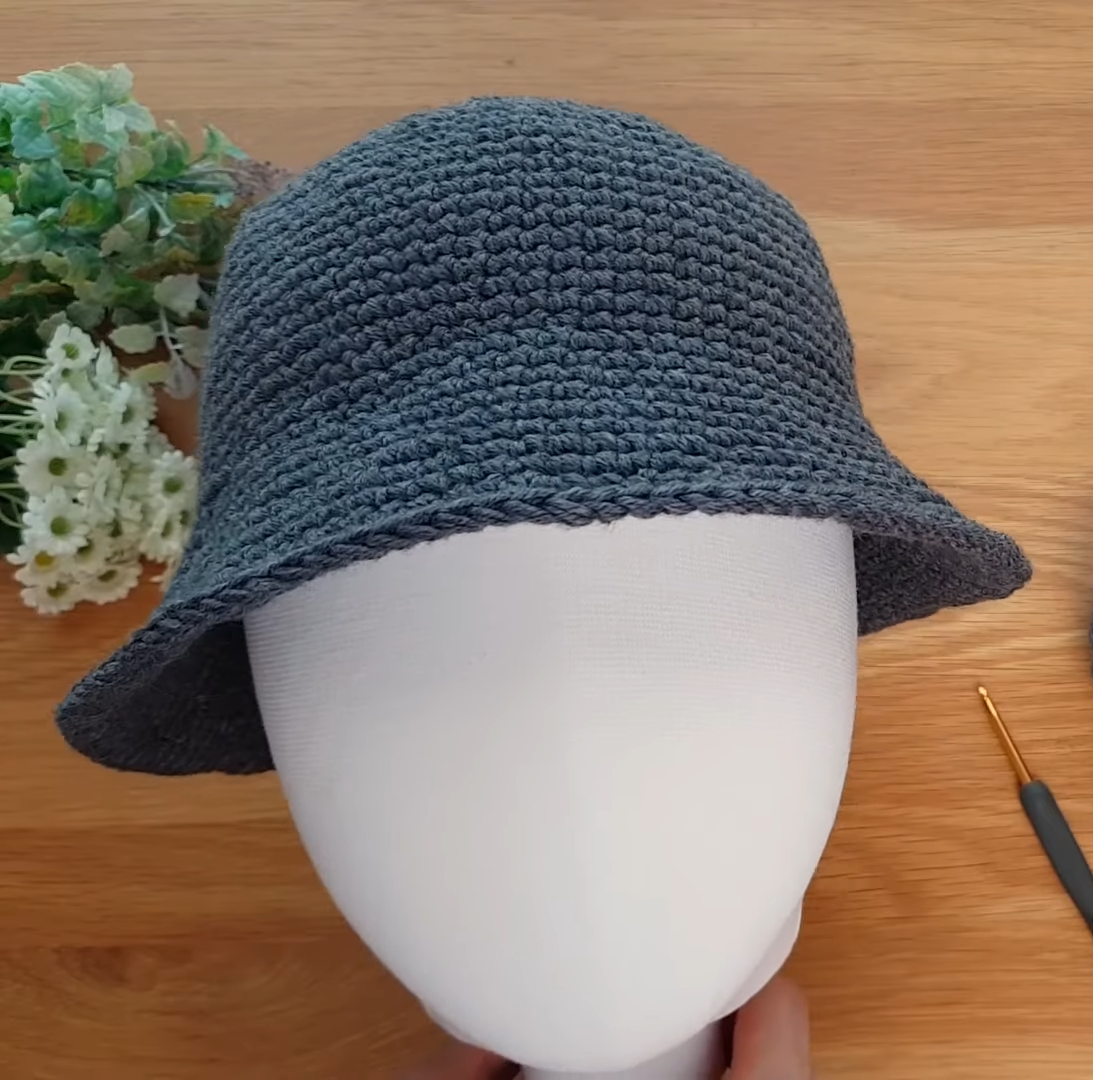 Basic bucket Hat - We Love Crochet